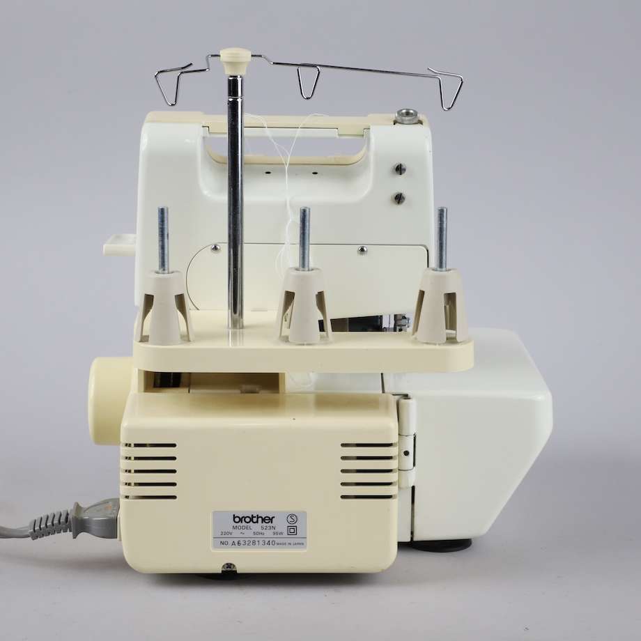 Overlock-symaskin Brother Lock-523N - Sikö Auktioner